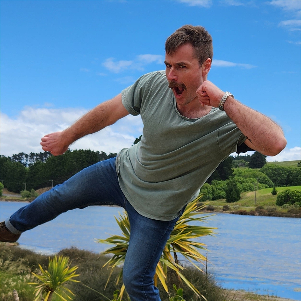 Gerard Dougherty: Jokes About Birds : Dunedin Fringe Festival